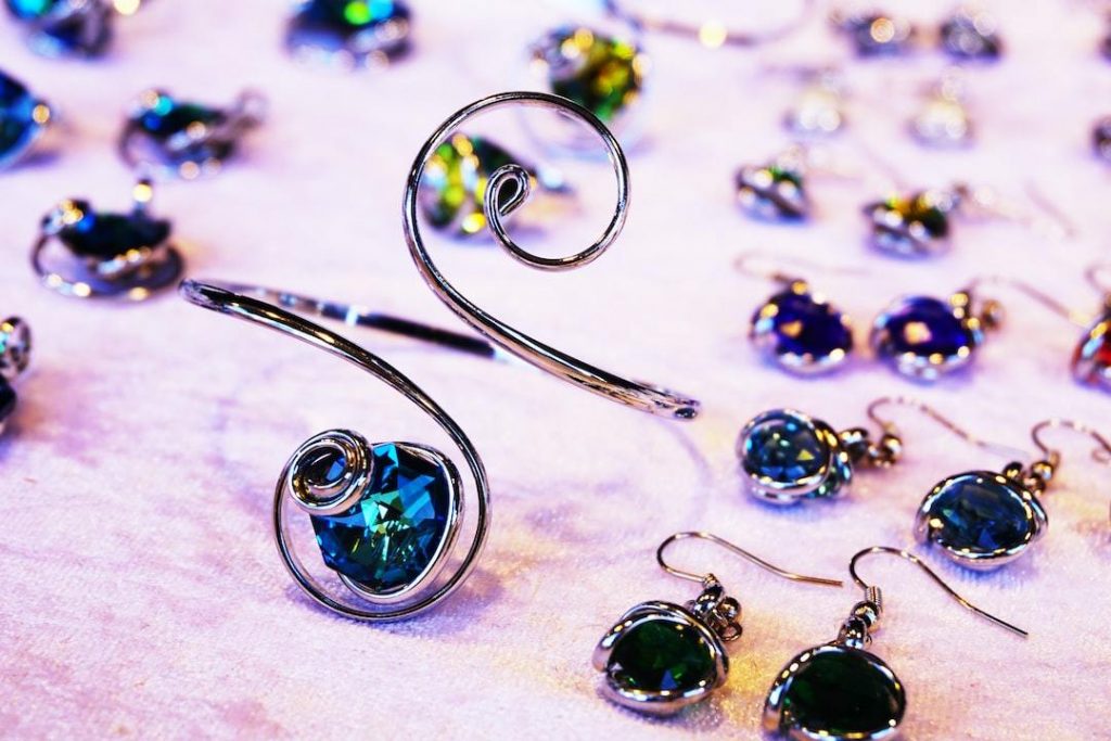 What is a Rhinestone? A Guide to Sparkling Fashion Gems